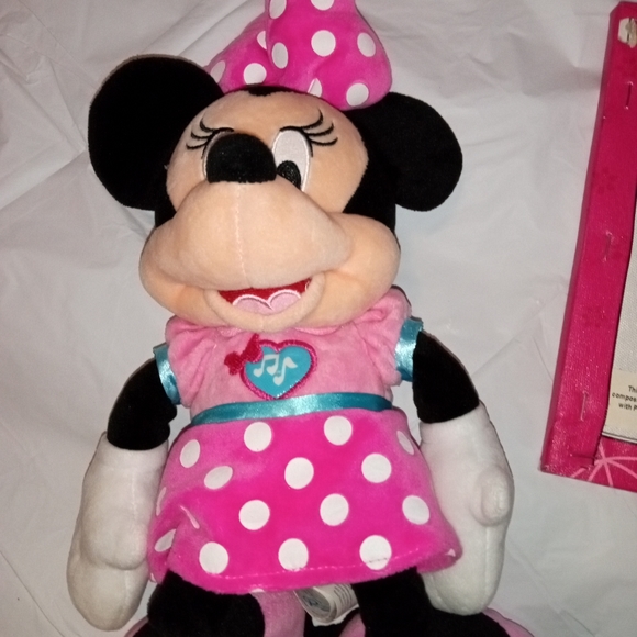 Minnie Mouse | Toys | Minnie Mouse Bundle That Includes Minnie Mouse ...